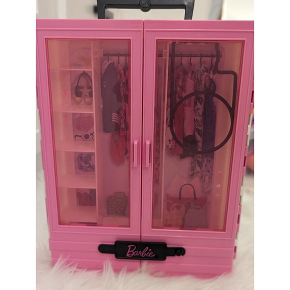 Barbie | Toys | Barbie Pink Fashionistas Ultimate Closet Carrying Case ...